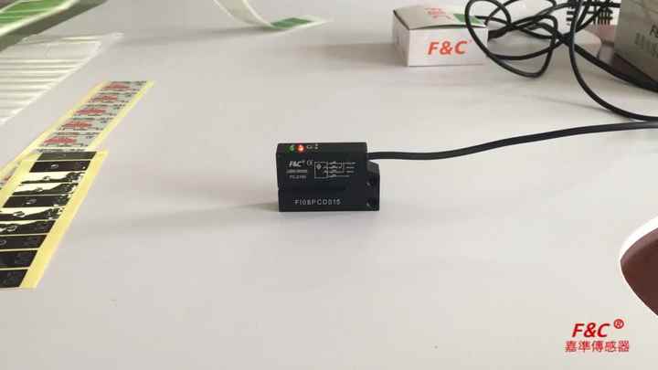 24V Sensor Wiring - Sticker Sensors for Efficient Labeling