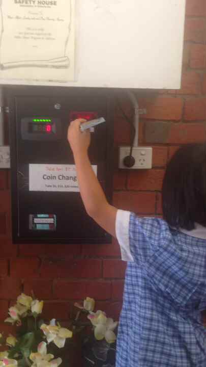 Small Wall Mounted Coin Exchange Machine Coin Changer| Alibaba.com