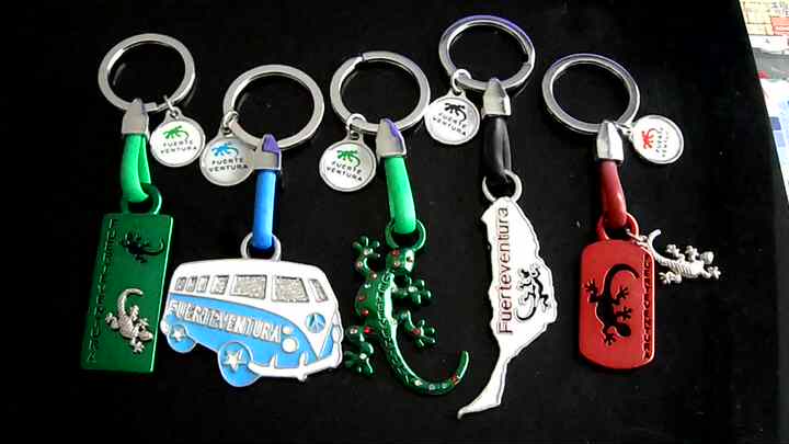 Wholesale Custom Britain Finland Sweden Tourist Souvenir Metal Enamel ...
