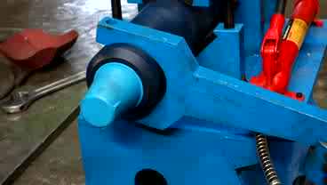 DTH down the Hole Break Out Bench Hammer - High Manganese Steel