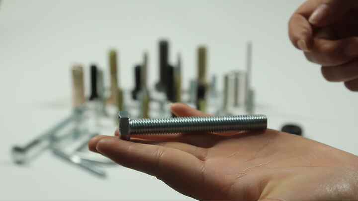 M18 M20 M24 High Temperature SS 316 A4-80 Grade 8.8 Bolts