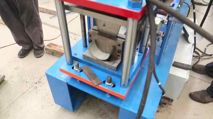 Automatic Gutter Tile Forming Machine New Condition Gear Bearing Motor ...