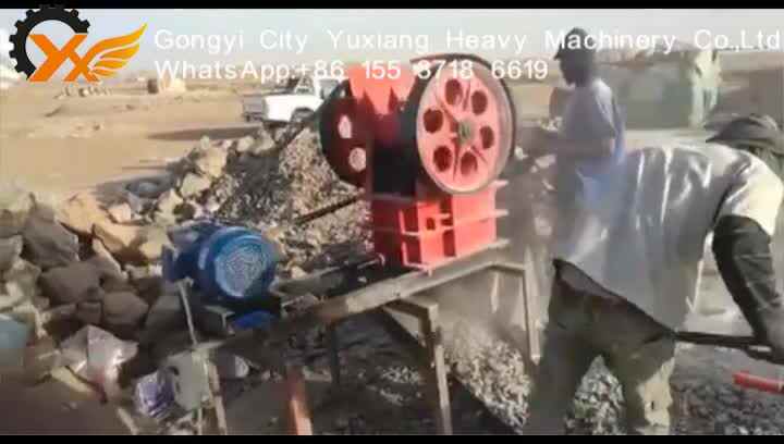 Mobile Portable Small jaw crusher rock stone crushing machine Pe250x400 ...