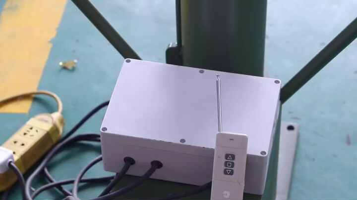18m Electric Winch Screw Telescopic Mast for Telecommunication Tower