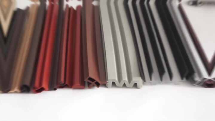 Soft TPE PVC Flexible Rubber Trip Strip for Wooden Door Seals