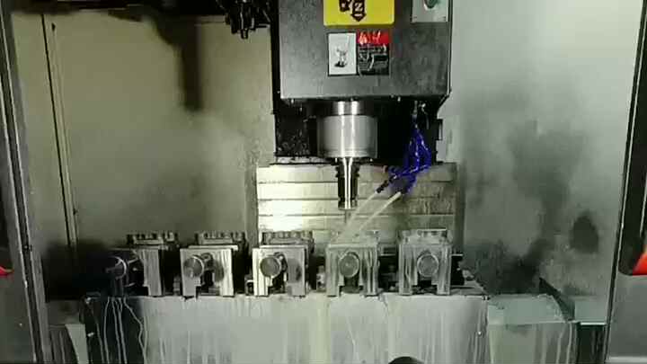โรงงาน P402จอยสติ๊กไฮดรอลิกหลายทิศทางวาล์วควบคุมสำหรับรถแทรกเตอร์ ...