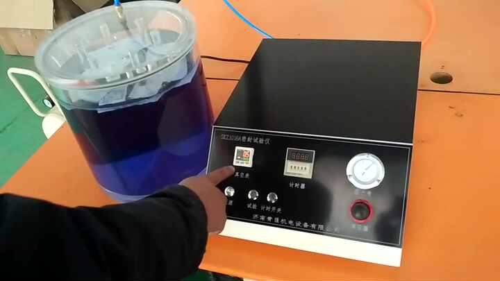 ASTM D3078 Bottle Leak Tester - Reliable Plastic Air Leak Test Machine