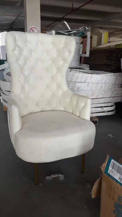 Modern Classic Style Button Tufting High Back Chairs