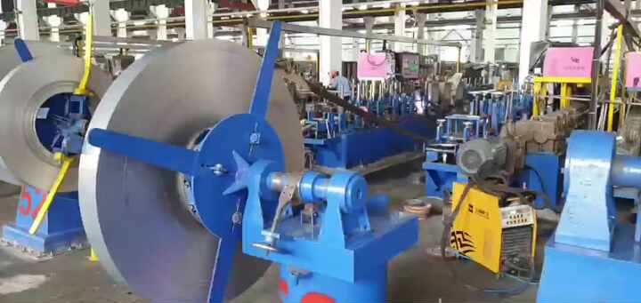 Cole rolled/Hot rolled 304 201 316L 301 410 309S 310S Stainless Steel ...
