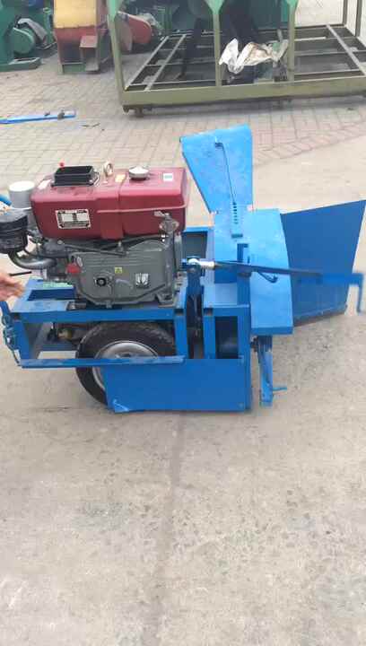 Mobile Mushroom Compost Turner Machine - Easy to Operate