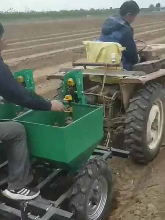 Mini Tractor Mounted 1 Row Potato Planter - Efficient Seeding
