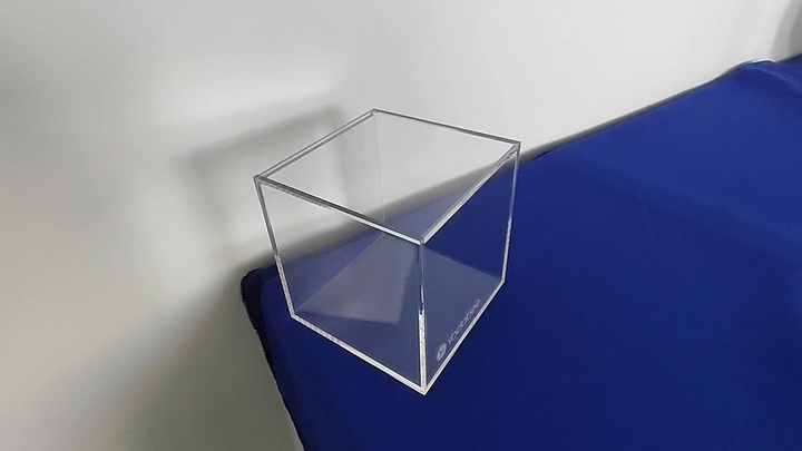 Small Square Clear Acrylic Gift Box Perspex Boxes With Hinged Lids ...