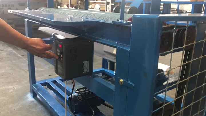 Nonwoven Fabric Roll Winding Machine - Automatic Cutter for Industrial ...