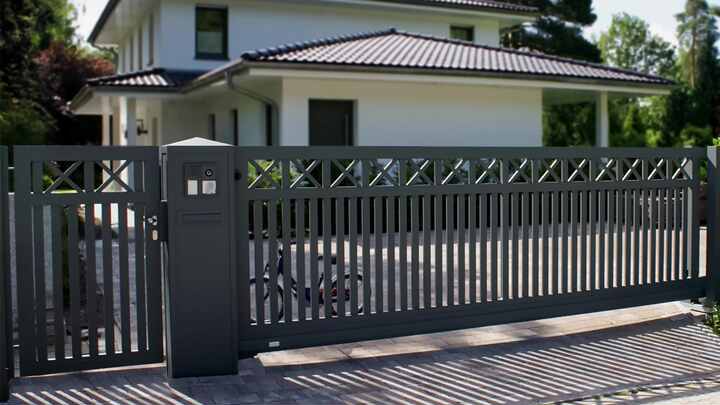 Georgia iron driveway gate with remote-controlled automation and ...