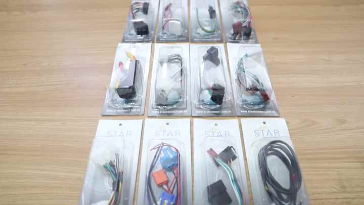 Automobile Metri-Pack 150.2 Series Sealed 2 Pin Female Connector Gray ...