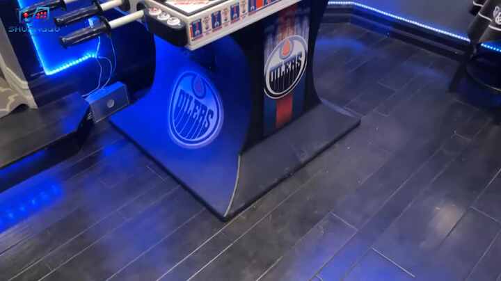 Custom Art Appearance Bubble Hockey Table - Ultimate Arcade