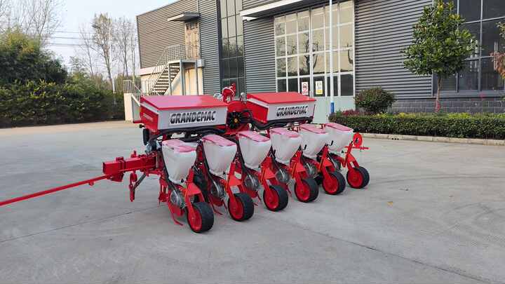 6 Rows Farm Tractor Maize Seeder Pneumatic Corn Seeder Planter Seed ...