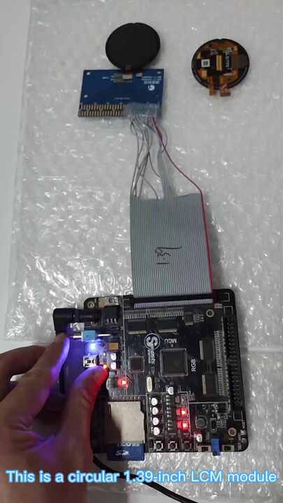 1.39-inch OLED Touch Screen for Smartwatch - AMELIN AML13912A-CTP