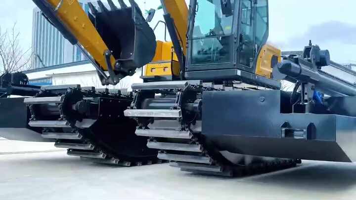 Amphibious Excavator 40 Ton Swamp Buggy with 7850mm Dig Depth & Cummins ...