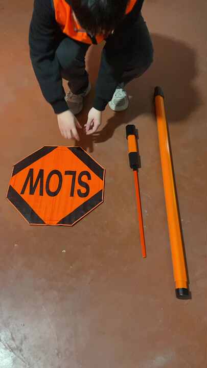Sign Retailer Road Stop Roll Up Traffic Signs Reflective Folding ...