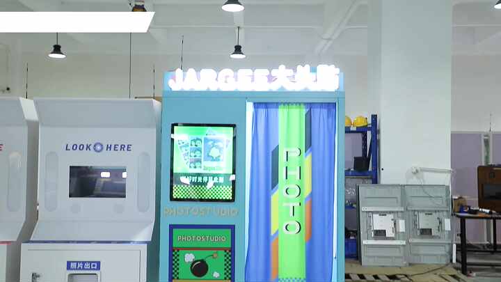 Support Multi-languages Photo Booth Vending Machine Convenient Self ...