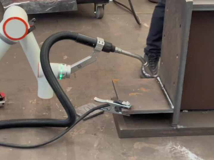 Cobot Drag Teaching Robot for Welding - Gaochuang CNC
