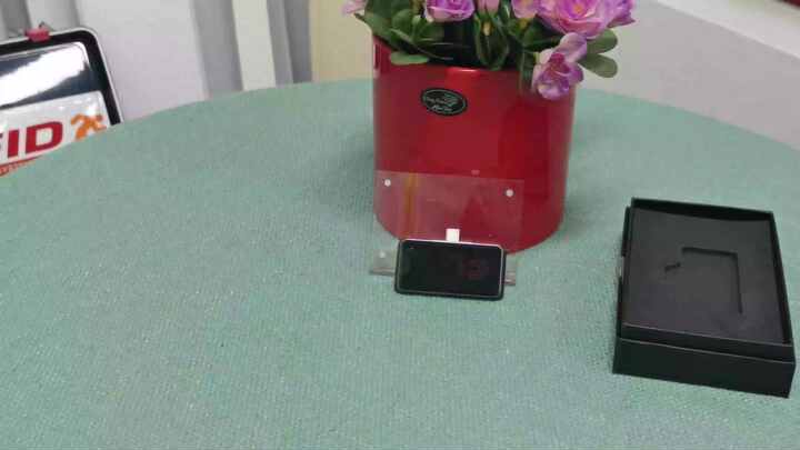 Vanch VH-P12 RFID Handheld Reader - Smart Card Access Control