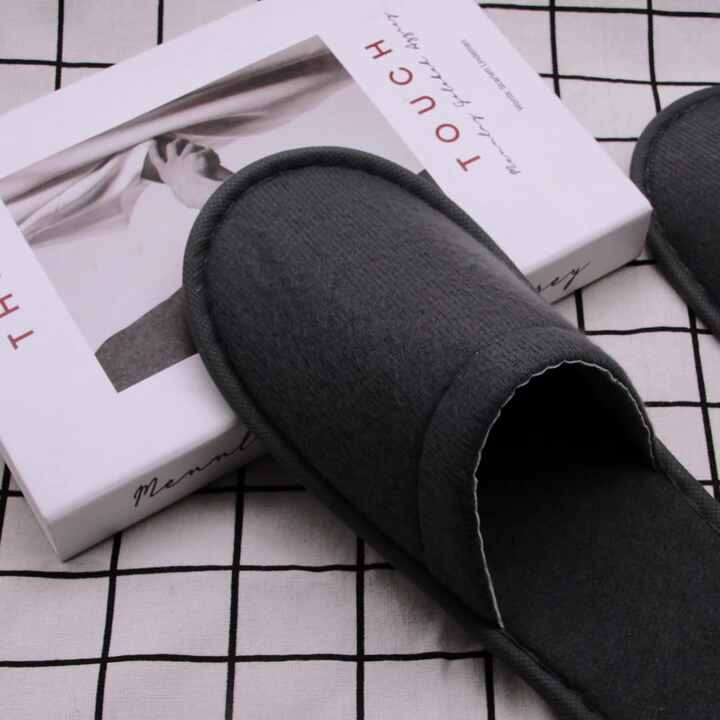 Hotel amenities disposable hotel bedroom slippers grey nap cloth dyed ...