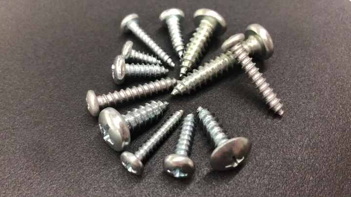 ST4.2 X 13mm Pan Head Phillips Screws - Self-tapping