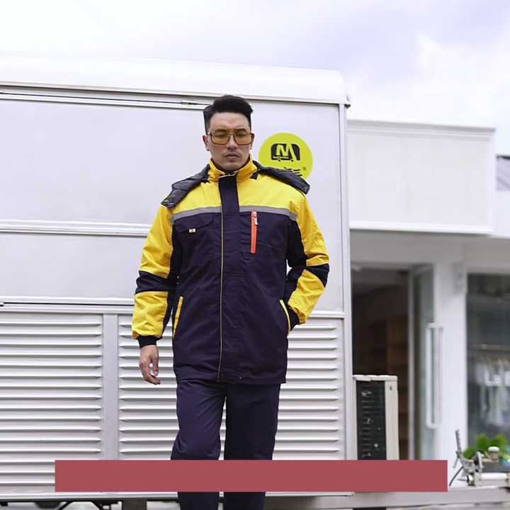 Durable Winter Workwear - Breathable & Safe Construction Uniforms