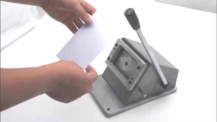 SIGO Desktop Manual PVC Card Cutter for Office Use