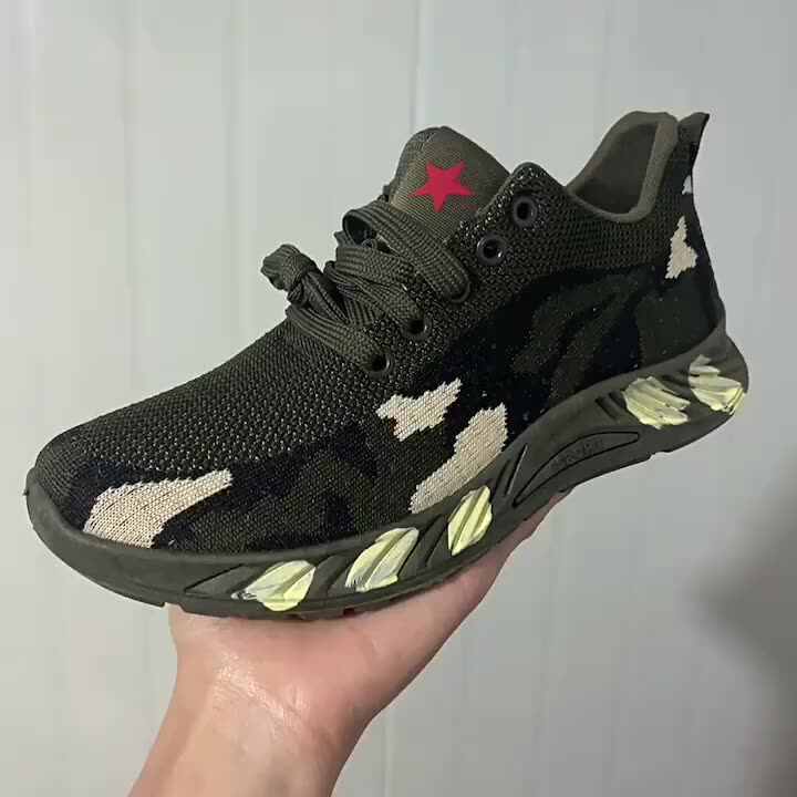 Casting Zapatos - Comfortable Sneakers for Outdoor Activities