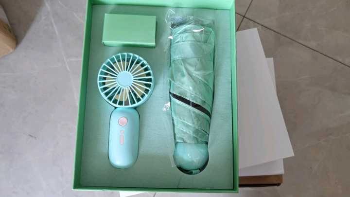 Custom Promotional Gift Sets - Small Fan and Umbrella