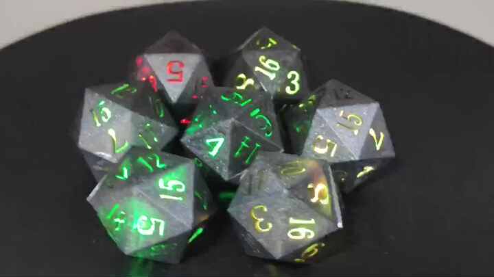 Light Up Dice Glowing Dnd Dice 7 Pcs Led Electronic With Charging Box ...