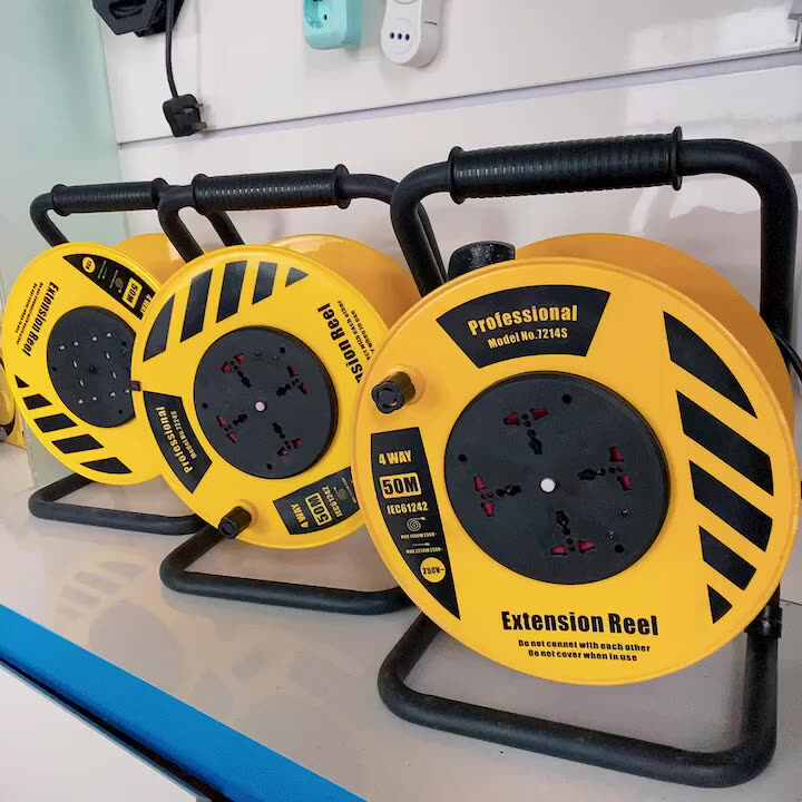 Hot Sell 15A 250V Mini Cable Reel Universal Retractable Extension ...