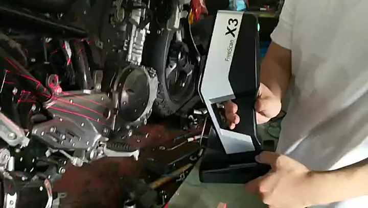 Einscan 3D Scanner - Portable and Precise Body Scanning