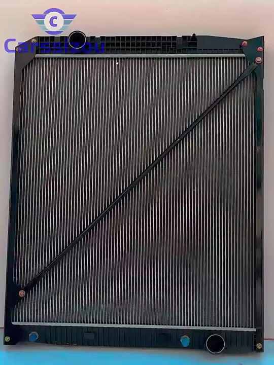 1699168c91 International Navistar Heavy Truck Engine Radiator - Buy ...