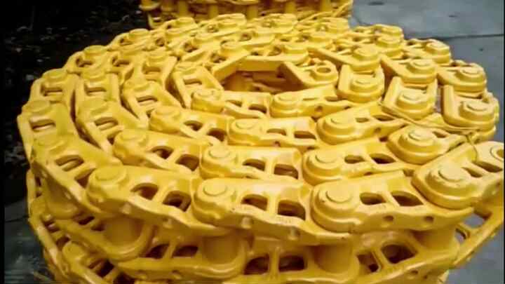 Track Chain 20Y-32-00013/20Y-32-00014 for PC200 Excavators