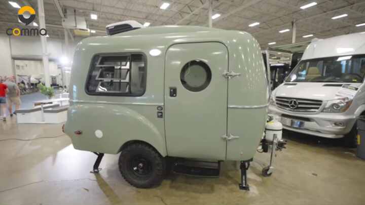 Teardrop Camper: Lightweight Mini Caravan Travel Trailer for Camping ...