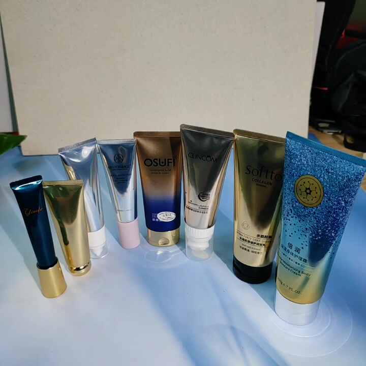 Cosmetic Squeeze Tube Hand Cream Packaging - 50ml Sample