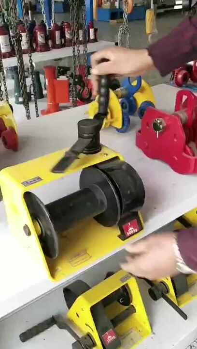 Manual Worm Winch 2 Ton Capacity | Steel Wire Rope Hand-Powered Towing ...