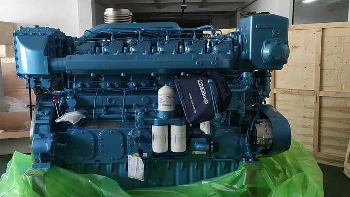 Genuine Baudouin 12M26 C810 Diesel Engine for Marine Use