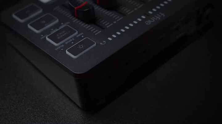 Fifine KS5 Gaming Audio Sound Cards & Mixers for Podcasting