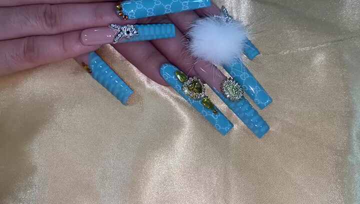 Press on Nails Large - Stylish & Reusable Acrylic Nails