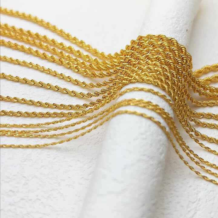 Shop Our Bulk Sale of 18K Gold Twisted Link Chain Jewelry