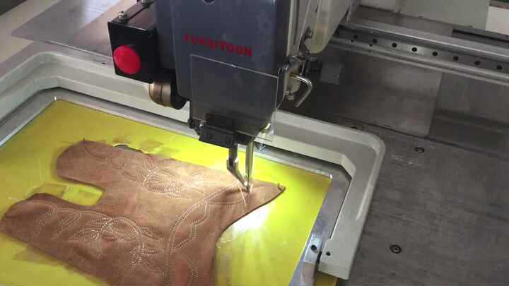 Automatic Computer Control Programmable Pattern Bag Backpack Sewing ...