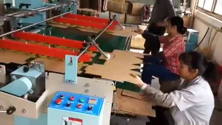 High Quality Semi-Automatic Carton Box Pressing Machine
