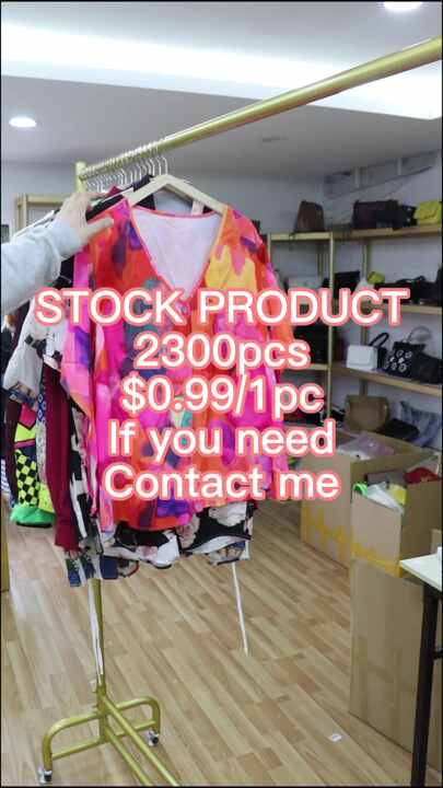 Shop Our 2023 Fashion Women's Mix Clothes Bale - Bulk & Assorted