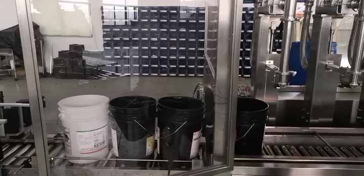 Lubricant Automatic Engine Oil Pail Bucket Drum Filling Machine Weight ...
