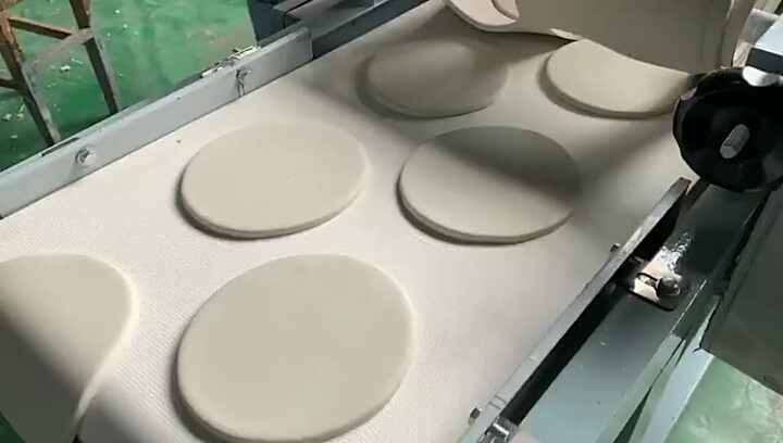 Fully Automatic Pita Arab Bread Roti Bread Making Machine Crepe ...